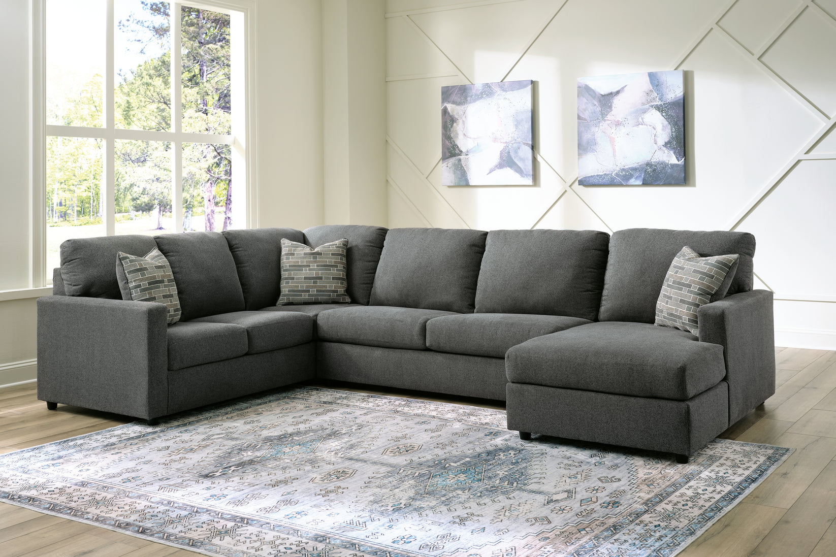 Edenfield 3-Piece Sectional with Chaise – Ashley Furniture Homestore